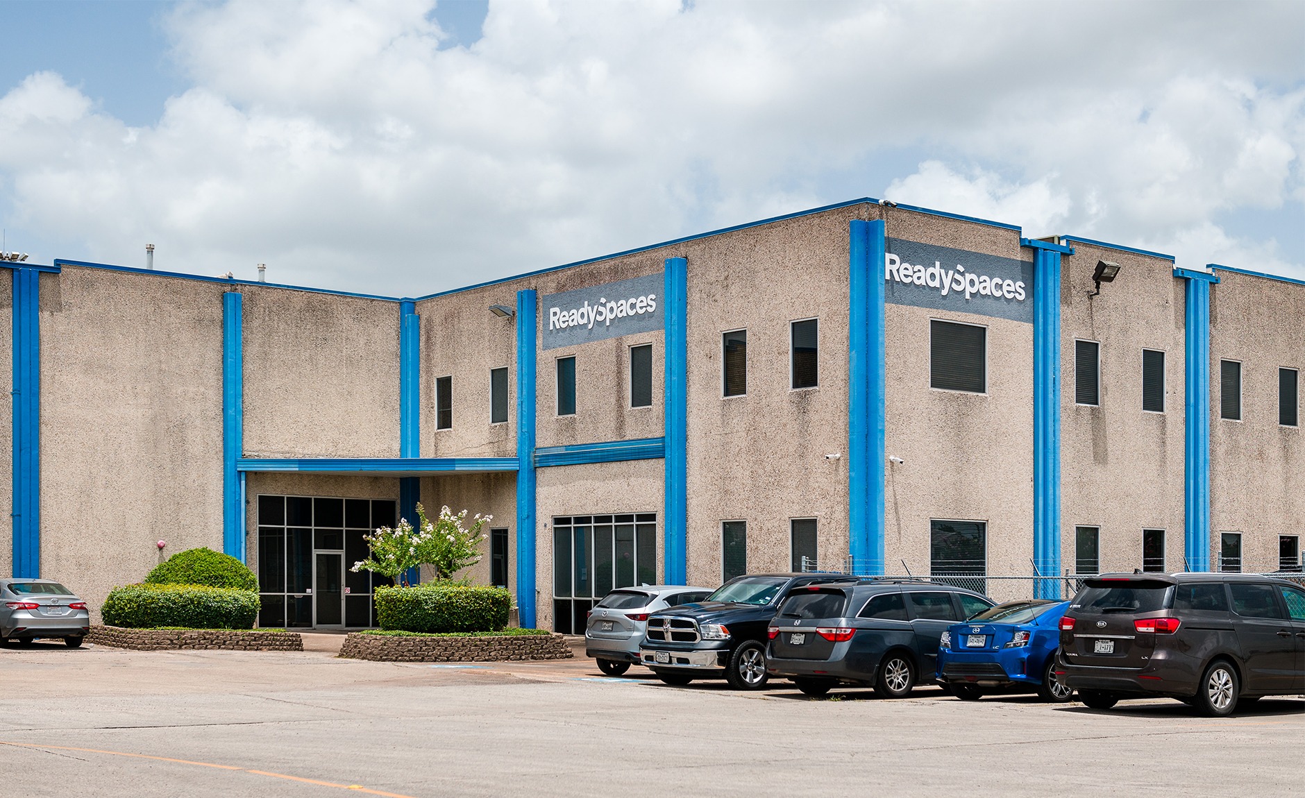 Houston, TX Small Business Warehouse Space for Rent | ReadySpaces